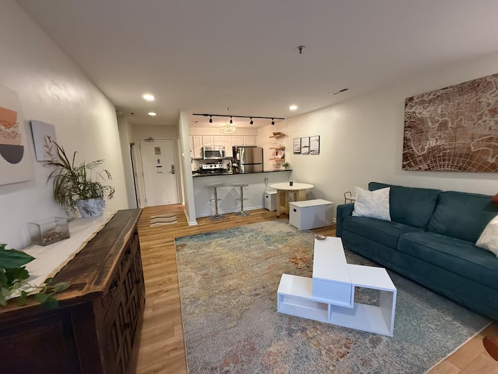 Virginia Beach Retreat! Short Walk To Ocean! - Virginia