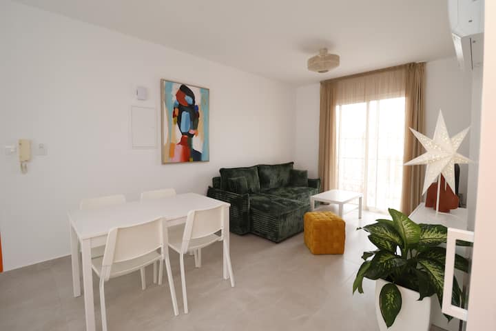 Sot Orange Hut - Paphos