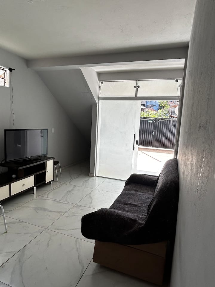 Apartamento Amplo E Arejado - Bairro Valença - Itabira
