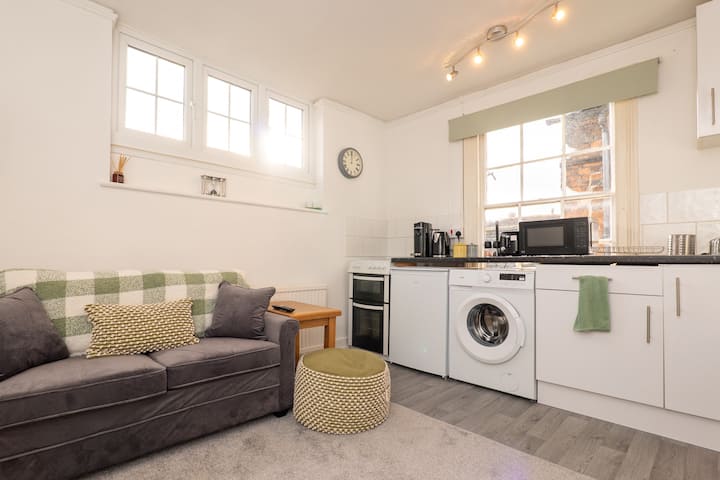 Ampthill Retreat | Sleeps 3 | Parking | Fast Wifi - Campton