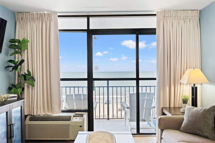 Oceanfront Condo With Pools & Lazy River - Myrtle Beach