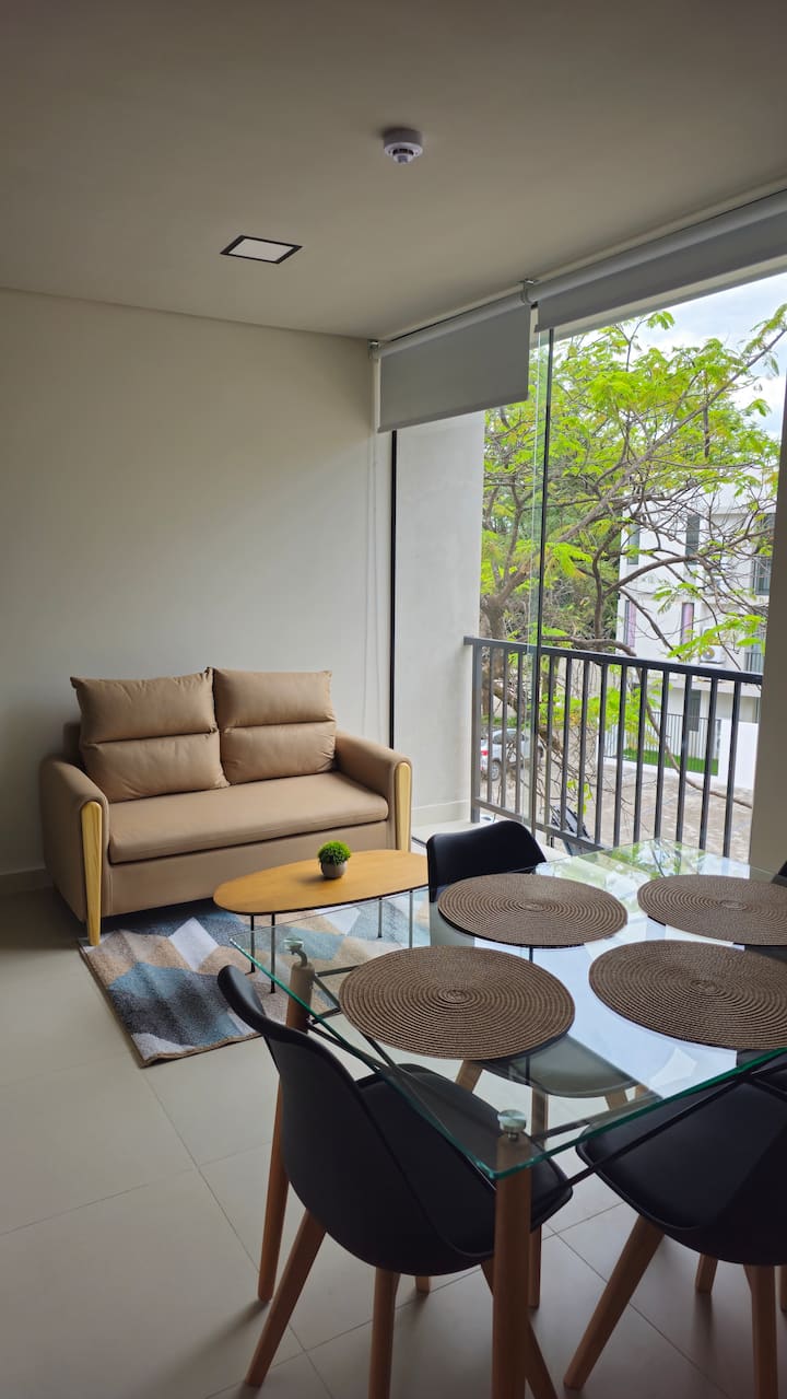 Departamento En Luque - Próximo Al Aerop. Y Asun. - Luque