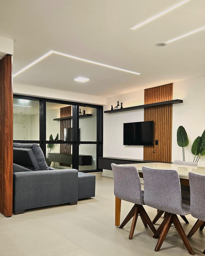 Apto Novo Com Automação Na Meia Praia - Itapema