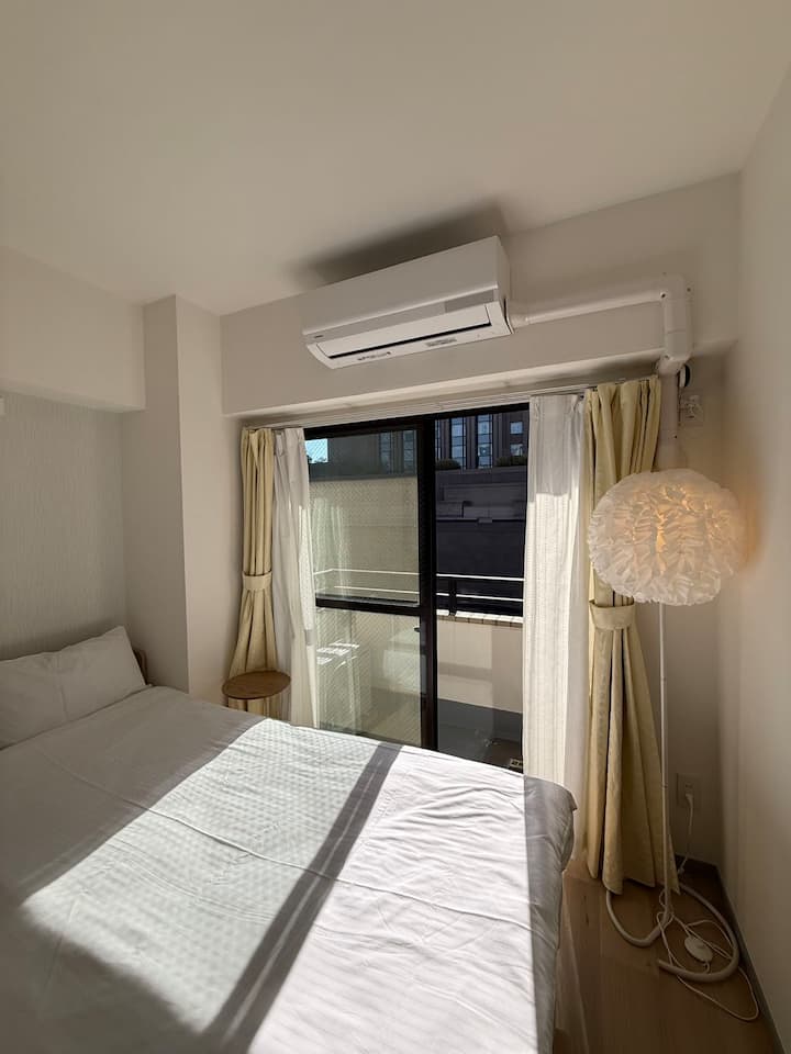 新宿区早稻田大学3分 直达日本桥池袋新宿上野 两室一厅48平南北通透有电梯  室内新装修带榻榻米和室 - Tokyo