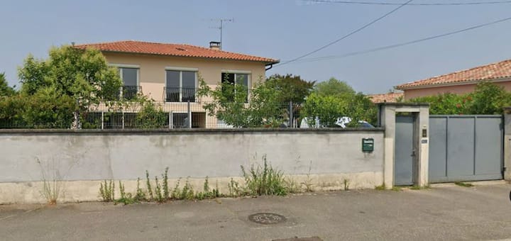 Maison Lumineuse Et Moderne – Proche D’auchan - Montauban