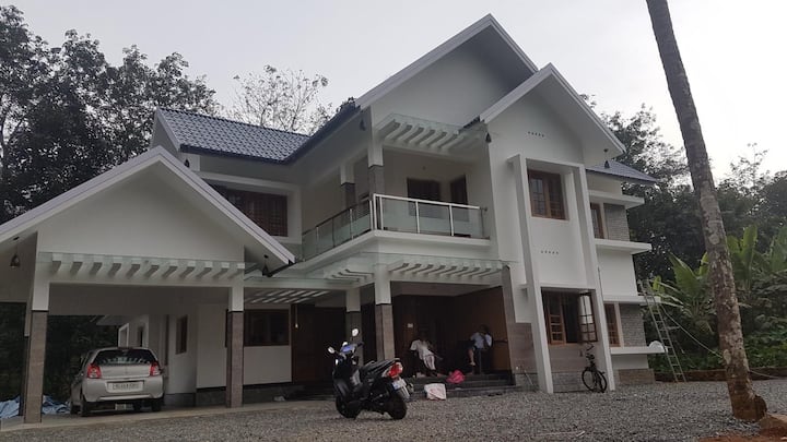 Calm And Safe - Kothamangalam