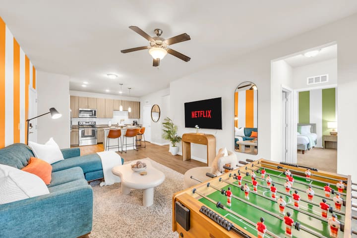 2br Family Suite | Games! Pet-friendly! Pool! - Jacksonville, FL