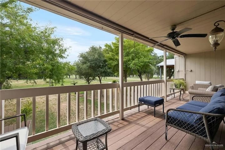 Peaceful And Relaxing Sharyland Golf Course Villa - Mission, TX