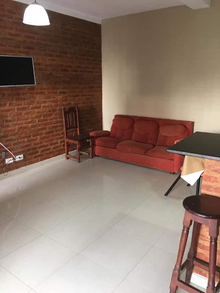 Casa En Necochea A 1 Cuadra De Playa Y 3 Dl Centro - Necochea