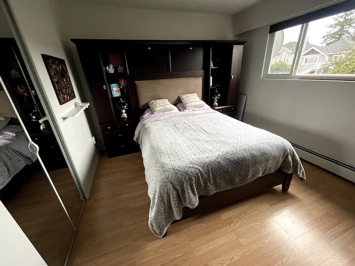 East Van Fig Room - Vancouver