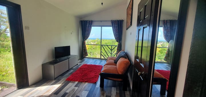 A/c Cliff Top Ocean View Cabin Near Beach And City - Worthing