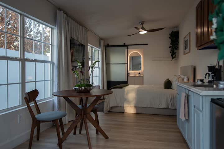 Private Guesthouse Near Universal+downtown+airport - Orlando, FL