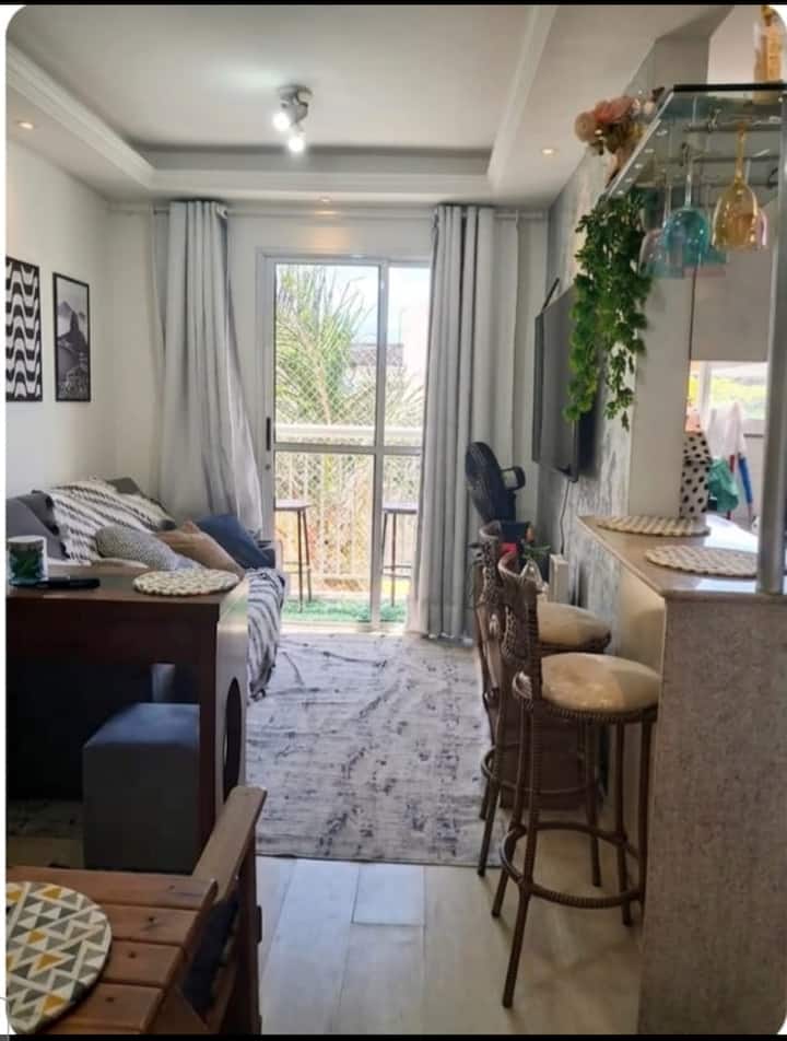 Charmoso Apartamento De 2 Quartos Perto De Tudo - Rio de Janeiro