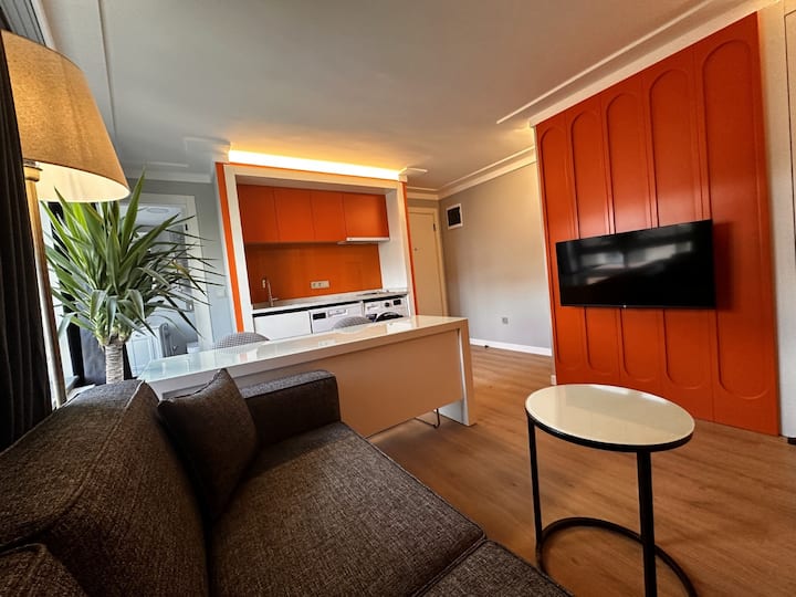 Tunalı 1+1 Modern Apartment - Ankara