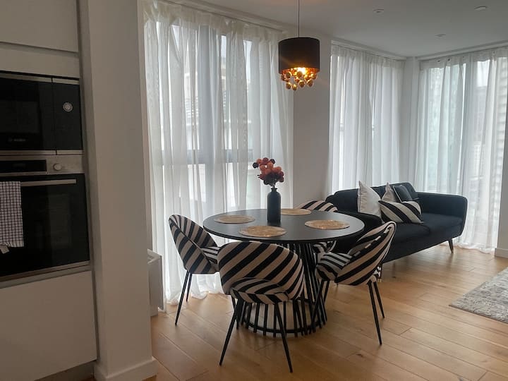 City View Axium Apartment - Solihull