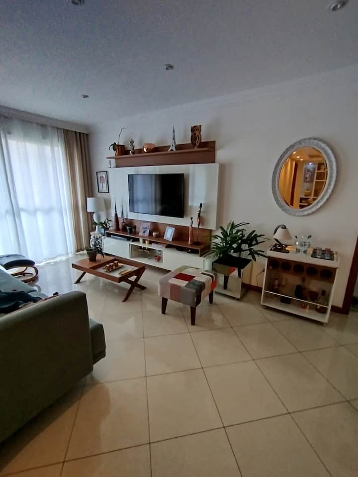 Sala, Varanda, Quarto, Cozinha, Mobiliado. - Teresópolis