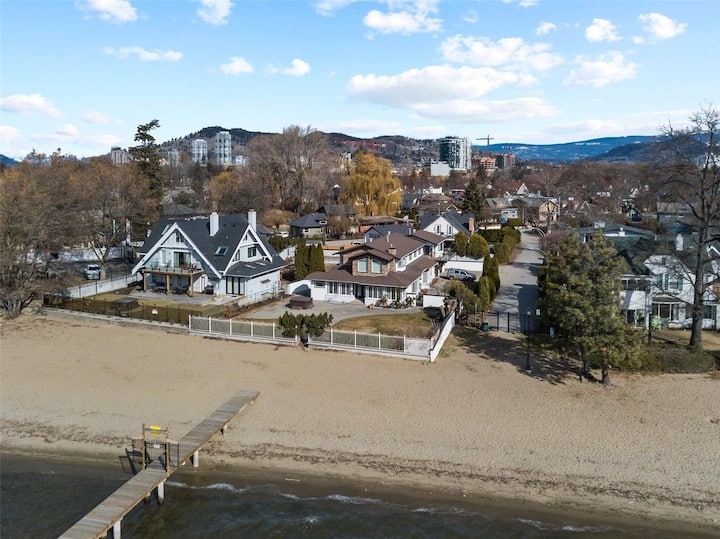 Beach House - Kelowna
