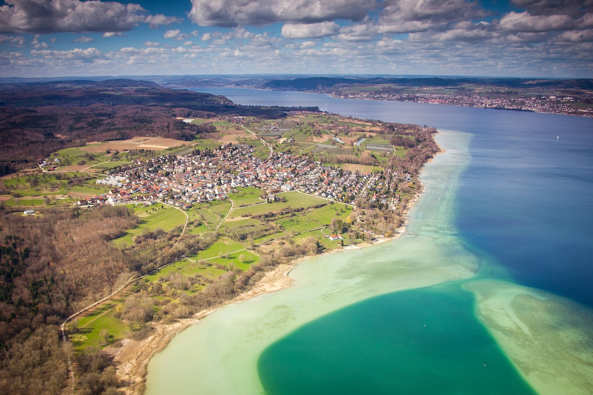 New! Lake view apartment & terrace, cheap due to renovation - Airbnb