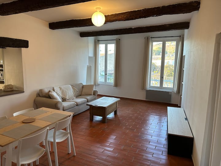 Joli Appartement T3 - Apt