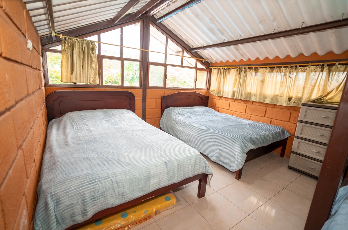 Quinta Mi Santa - Houses for Rent in Santa Isabel, Azuay, Ecuador - Airbnb