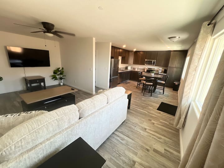 Fully Furnished 2 Bedroom - Turlock, CA