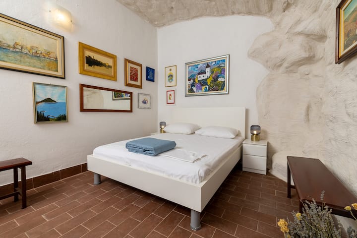 Apartment Sea Cave - Jelsa