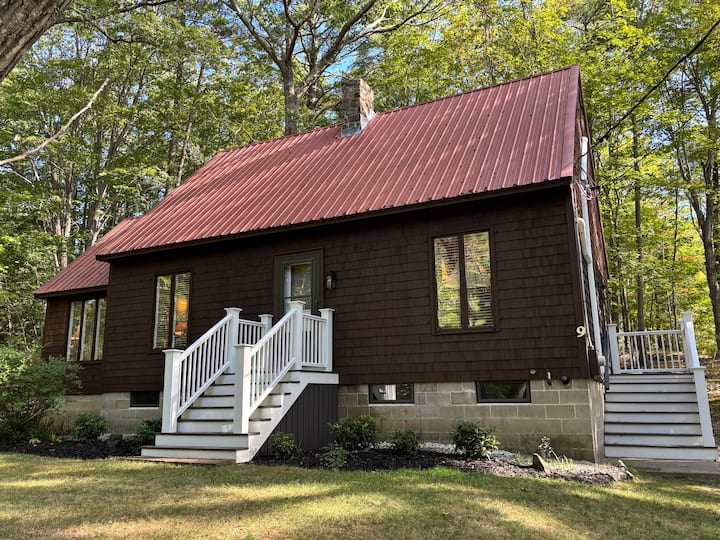 Breezy Ogunquit Hideaway - Comfort And Charm - Ogunquit, ME