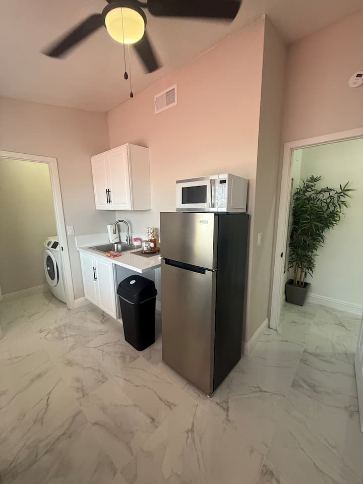 Brand New Guest House With Private Entrance - Las Vegas, NV