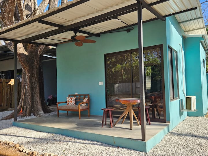 Jobo Apt Is Only Step Away From The Beach - Nosara