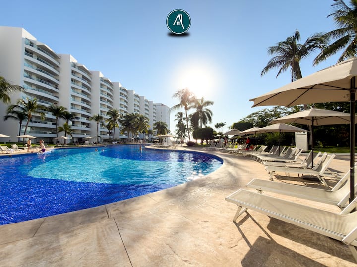 Beachfront Luxury 3br Condo+jacuzzi | Villa Magna - Nuevo Vallarta