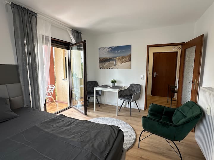 Modernisierte Wohnung Am Rheinauer See - Schwetzingen