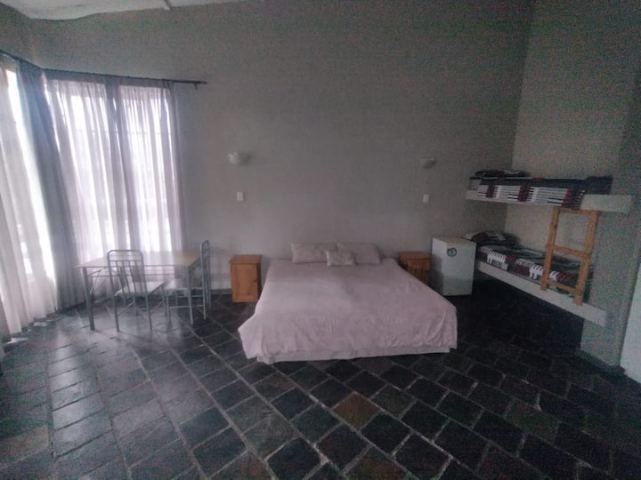 Villa Guest Suite - George