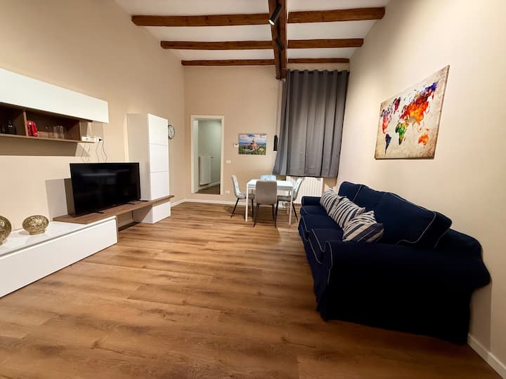 Matildas House Ii Charming Flat By Piazza Maggiore - Bolonia