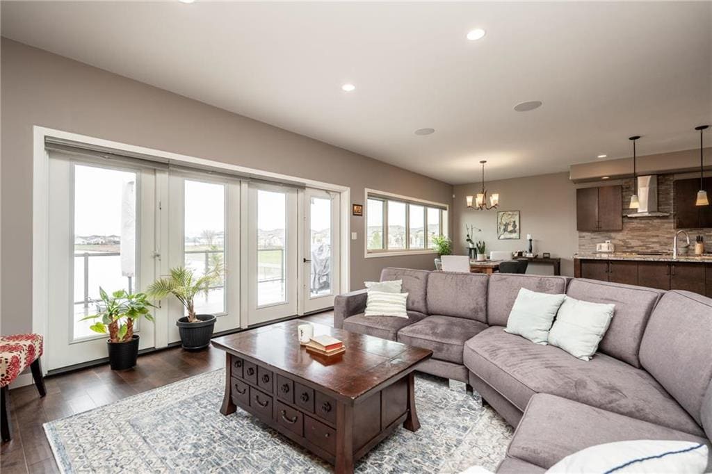 Suíte de cinema à beira-mar - Airbnb