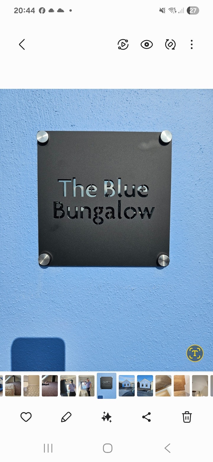 The Blue Bungalow - Listowel, Ireland