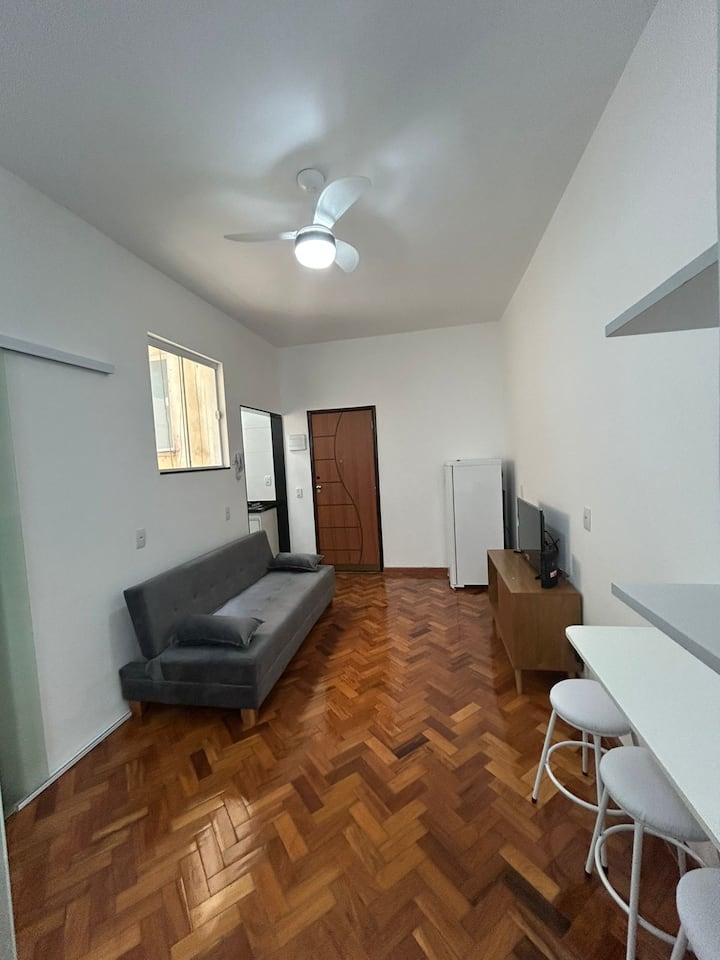Apartamento 2 Qtos Em Copacabana A 5 Min. Da Praia - Brasil