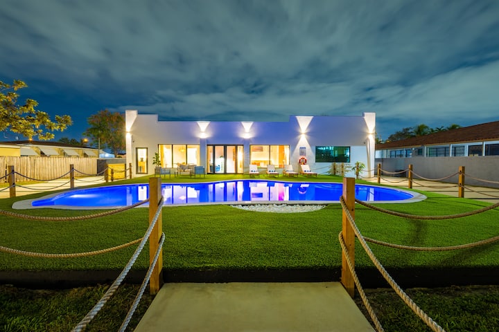 Green Oasis Private Pool Gym Games Bbq Golf Zen - The Bahamas