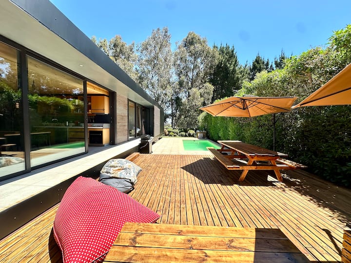 Amplia Y Luminosa. Ambiente Familiar Y Seguro. 10p - Santo Domingo, Chile