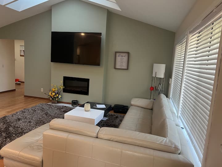 Love Is Good - Lynnwood, WA