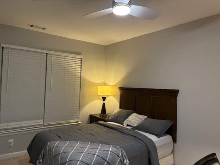 Wanderlust Washington With Parking (E) - Silver Spring, MD