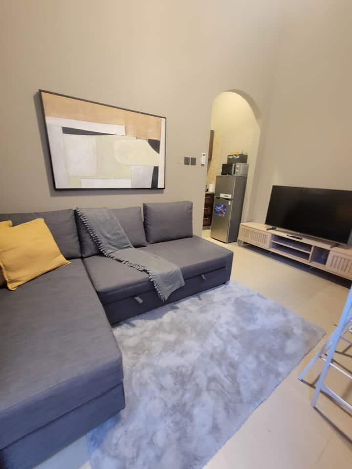 Tiny Cozy Retreat Studio In Prime Location! - Abu Dhabi