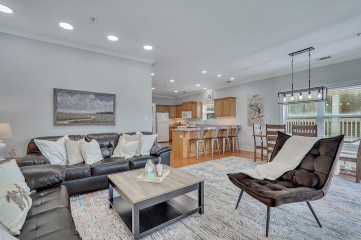 Oceanview B/spacious /Private Parking/walk To Bch - 타이비 아일랜드