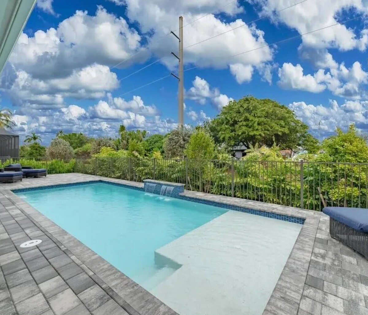 Impressionante Marco Home - NOVO Oásis Privado - Casas para Alugar em ...
