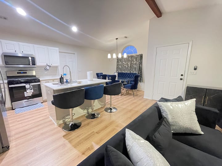 Southern Luxe - Fayetteville, AR