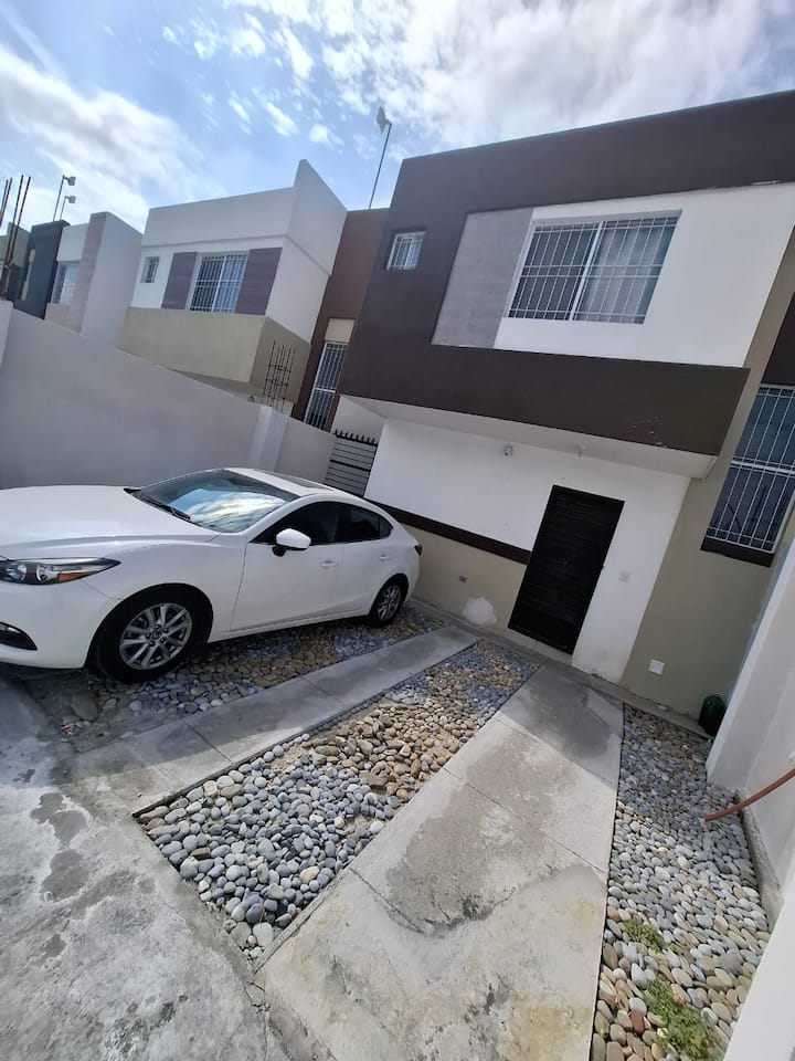 Lugar Privado Y Cómodo En Apodaca. - Jalisco