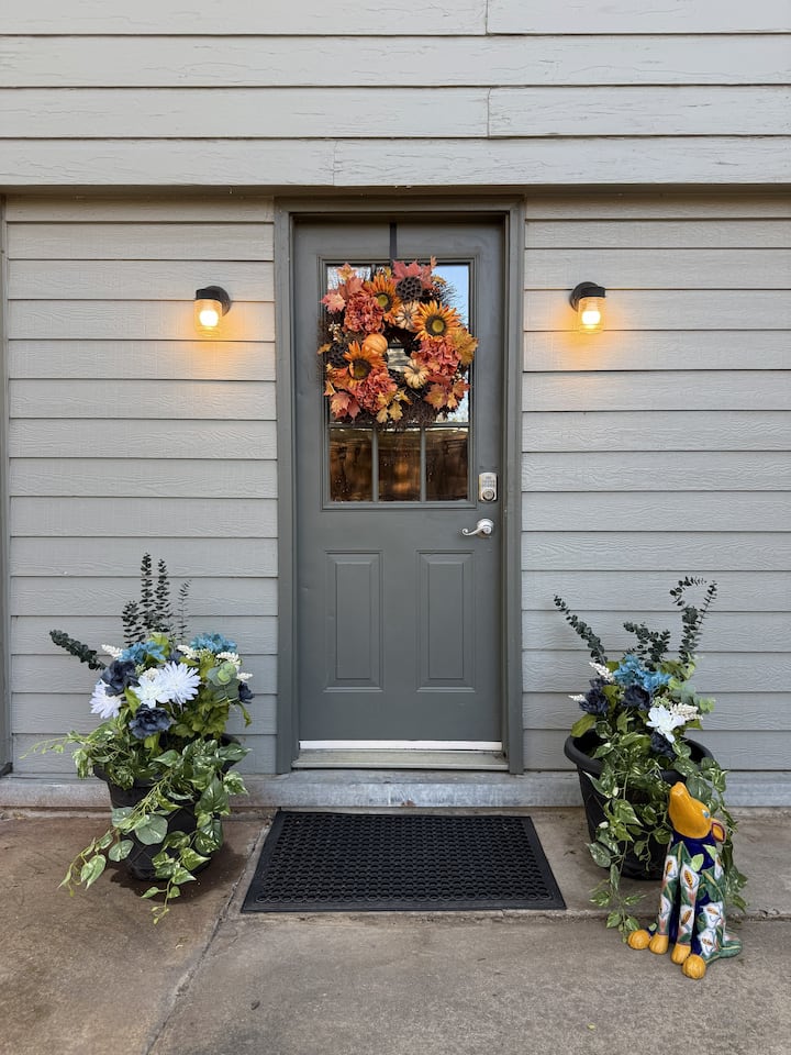 4 Blocks To Historic Mckinney Square - McKinney, TX