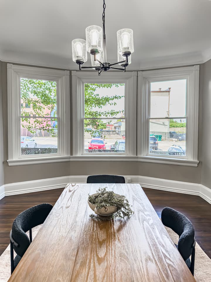 Historic Home Minutes From Eden Park & Downtown - Cincinnati, OH