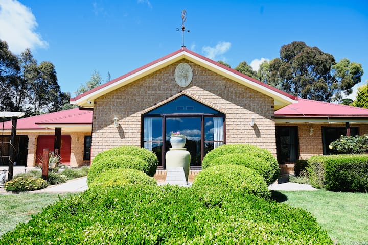 Eyvan Grove – Private Country House Retreat - Orange