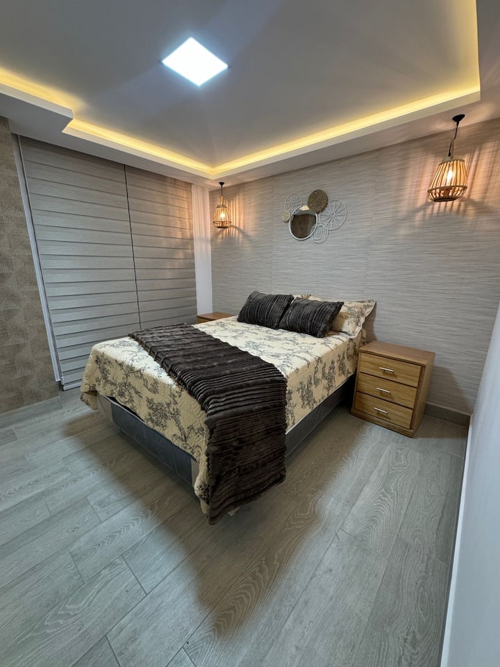Departamento Moderno Con Jacuzzi Y Sauna - Banos
