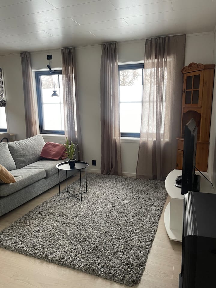 Ny Leilighet. Sentralt Og Nær Turområder. - Melbu